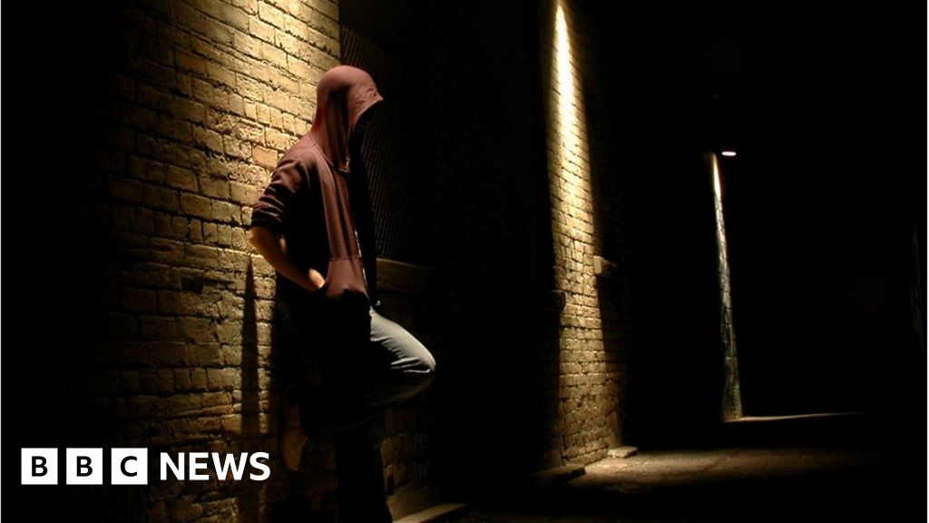 University: 'Dealing drugs was the only way I could afford degree ...