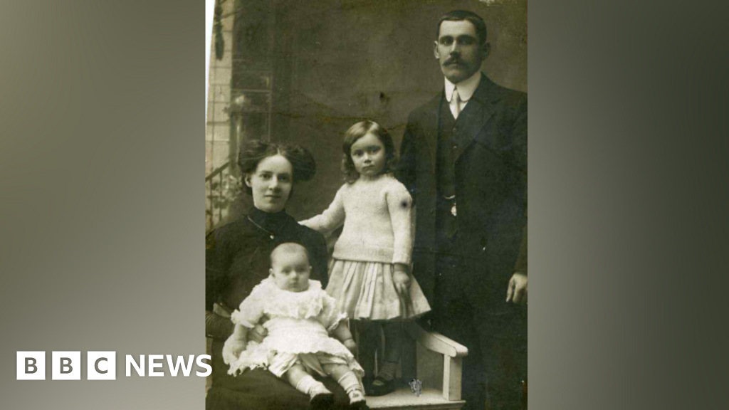 Shotley Park: Fire at former stately home ruined 'happy memories'