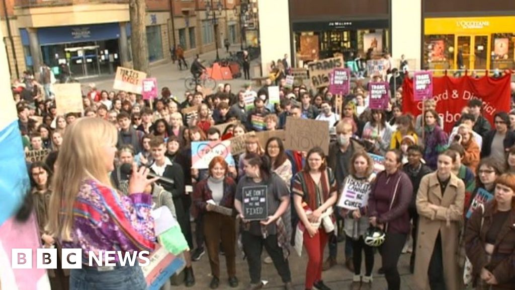 Oxford protest: Hundreds attend conversion therapy ban demo