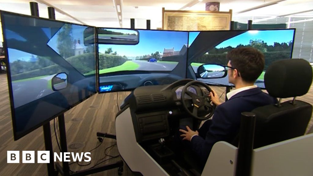 Driverless cars tested in virtual simulator of Oxfordshire