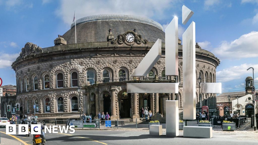 Channel 4 chooses Leeds for new HQ - BBC News