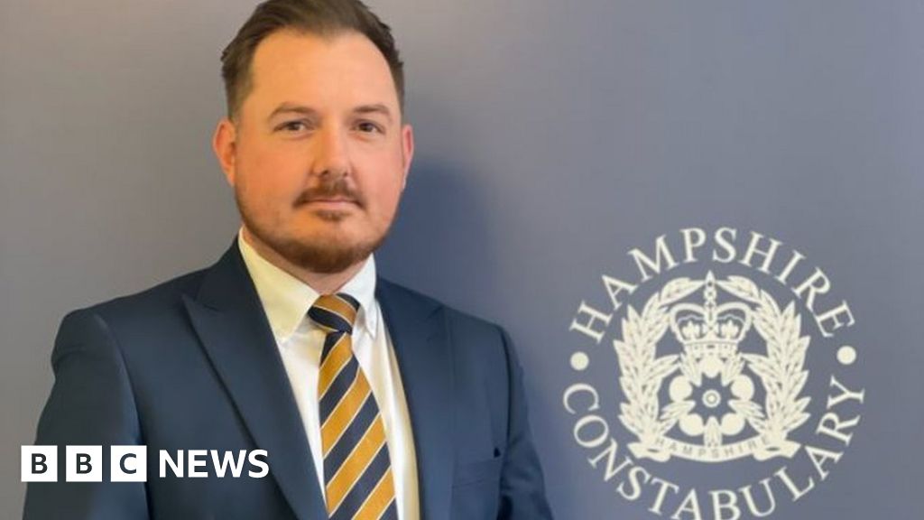 Terry Norton is new Hampshire and Isle of Wight deputy PCC - BBC News