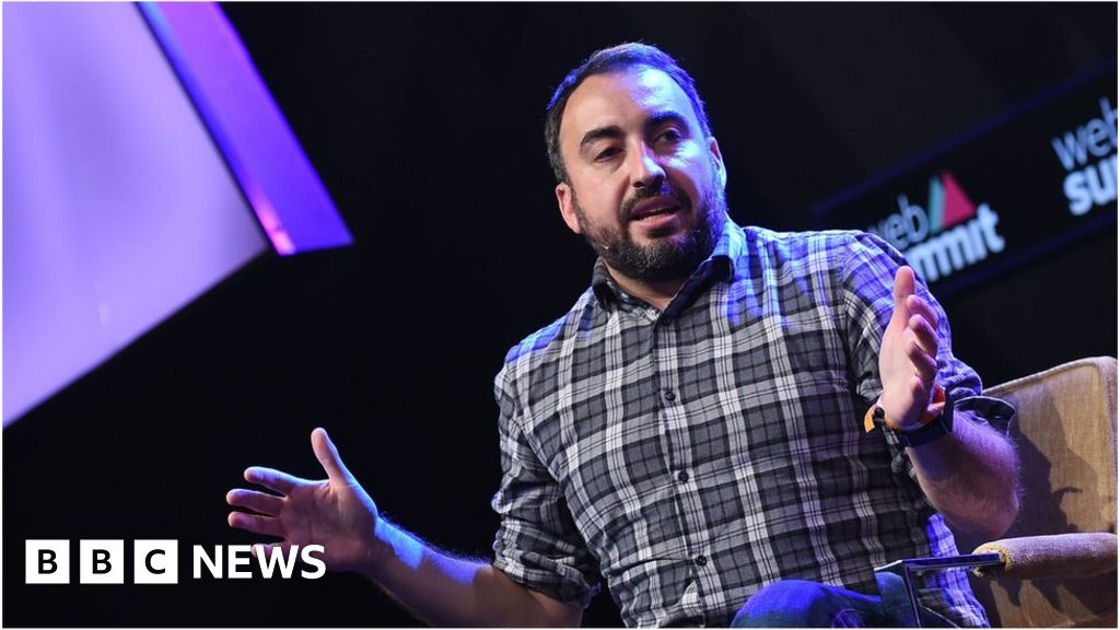 Facebook's security boss to leave firm - BBC News