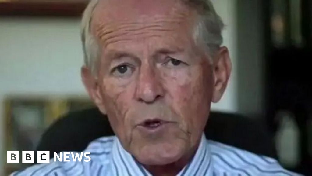 John Smyth-linked minister's licence removed after review - BBC News