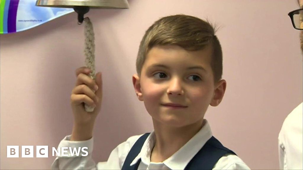 'Miracle' boy from Dover cleared of cancer - BBC News