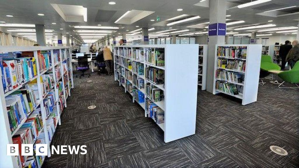 Wakefield Council considers reduced hours for libraries and museums ...