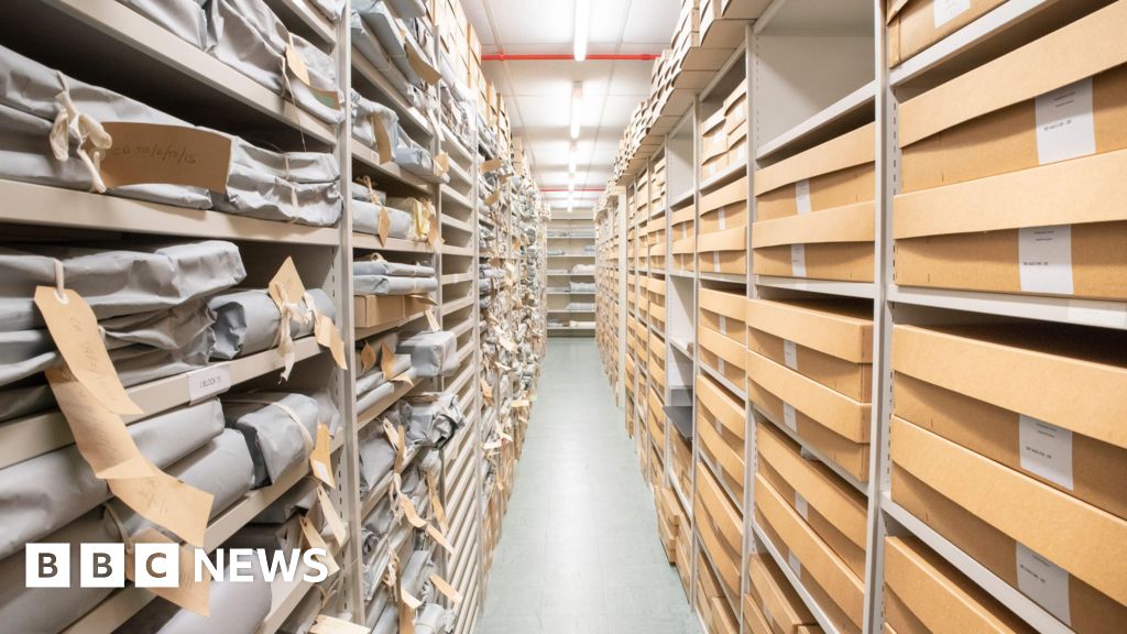 Nottinghamshire Archives cut hours to boost online services