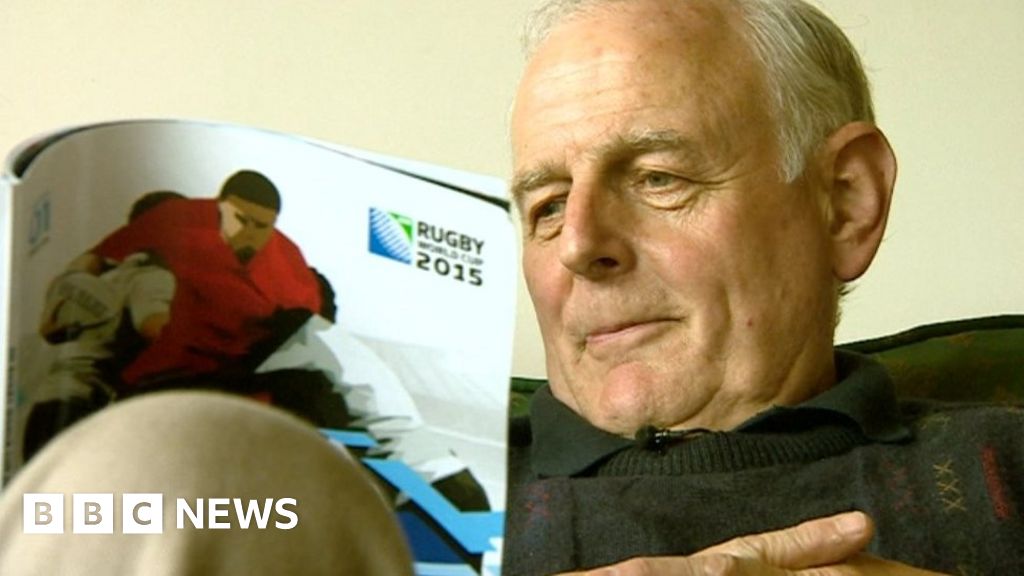 Hero doctor says Rugby World Cup fan 'lucky' to be alive - BBC News