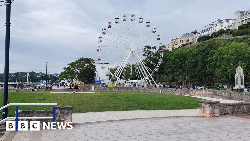 Torquay: Big wheel faces planning application rejection - BBC News