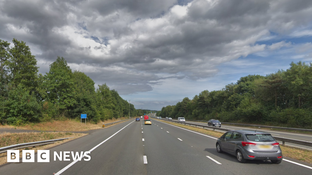 Cardiff M4 closed after crash - BBC News