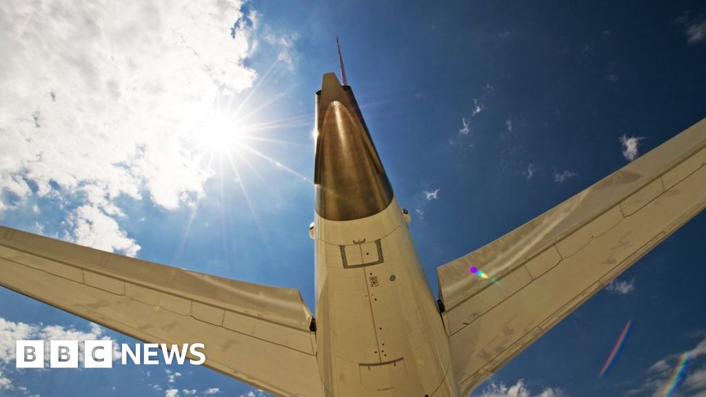 Climate change could make flights longer and bumpier