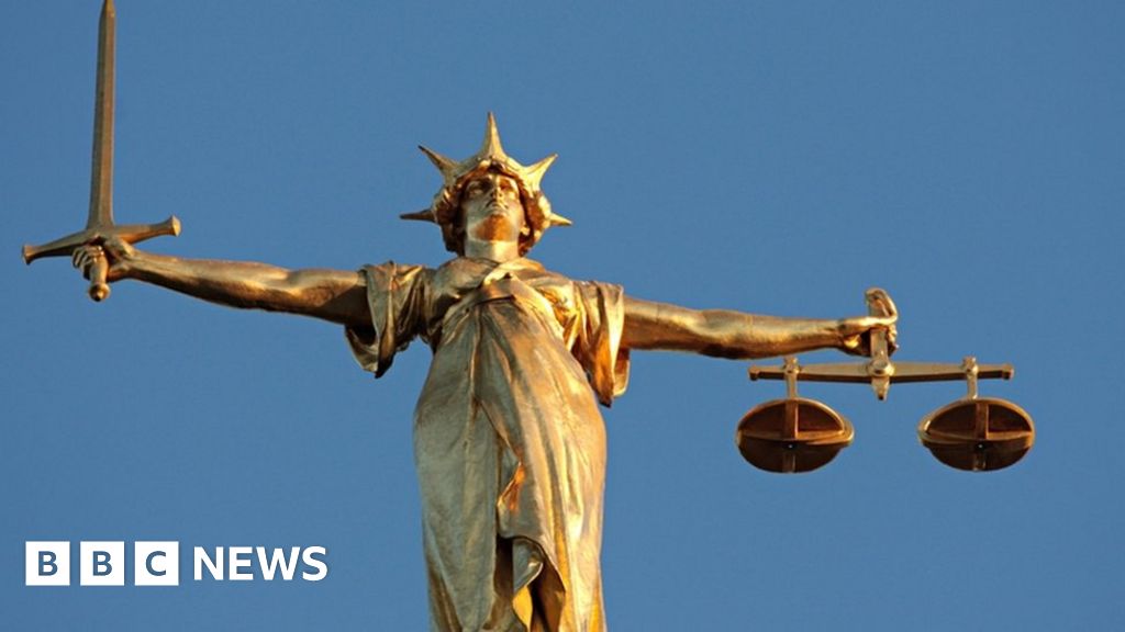 Three deny charges in modern slavery case - BBC News