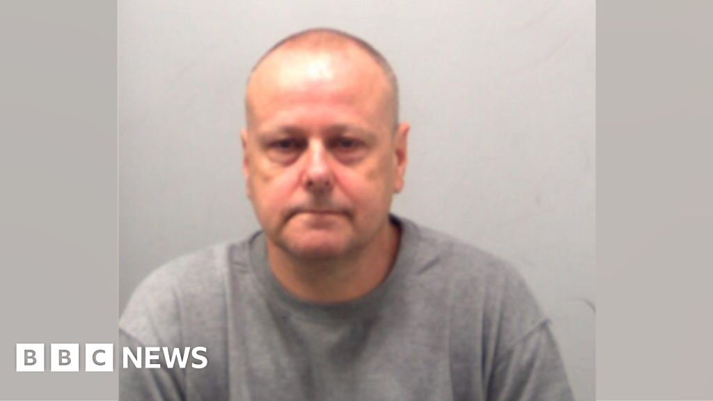 Leigh-on-Sea man Kevin Shepherd admits murdering sister