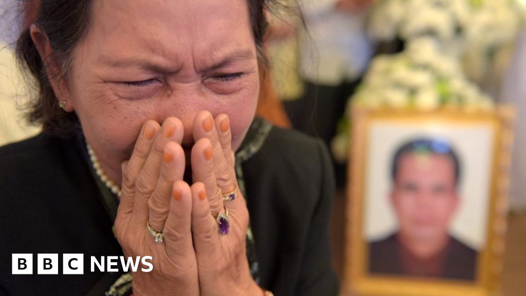 Cambodia PM sues Sam Rainsy over Kem Ley killing comments - BBC News