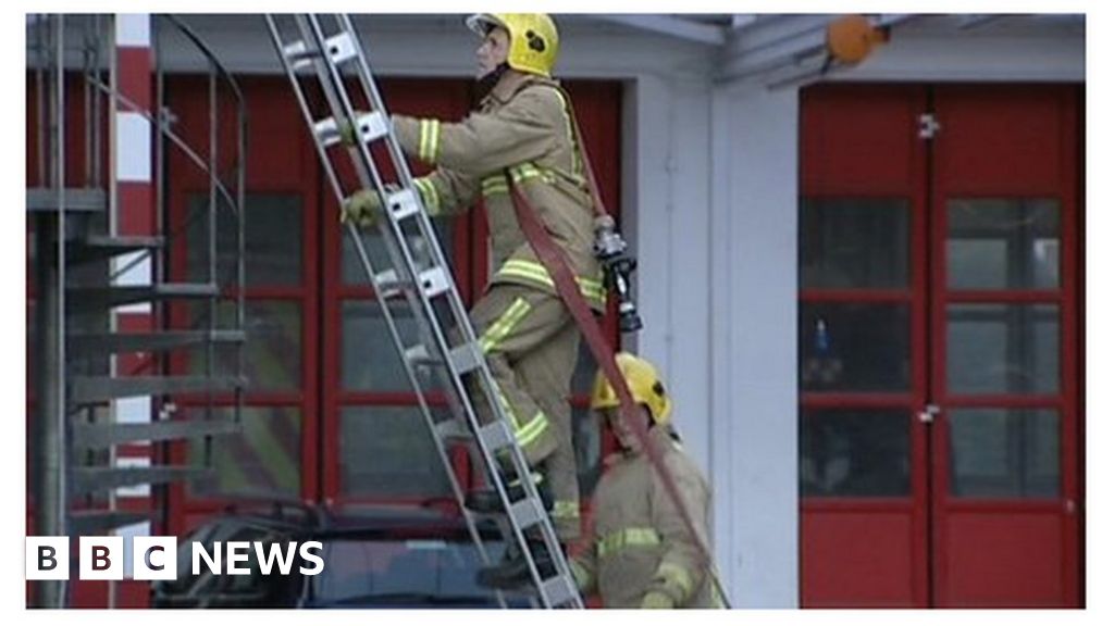 Sussex PCC fire service takeover bid opposed - BBC News