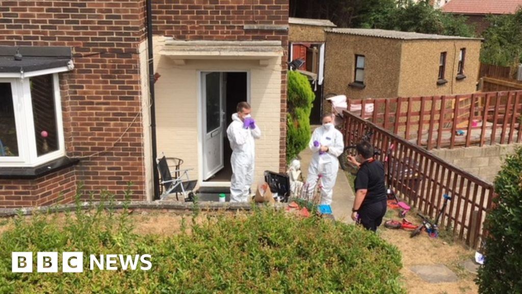 Gravesend murder probe after injured man dies