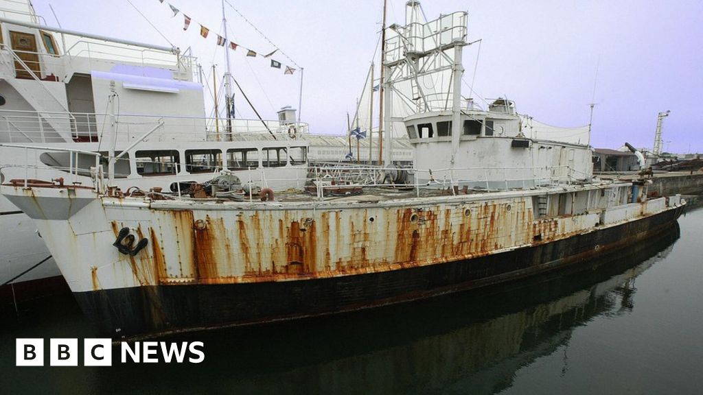 French explorer Jacques Cousteau's Calypso to sail again - BBC News