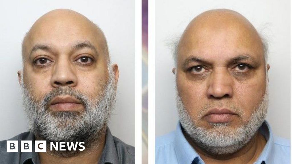 Eight arrested in hunt for absconded Keighley sex offenders - BBC News