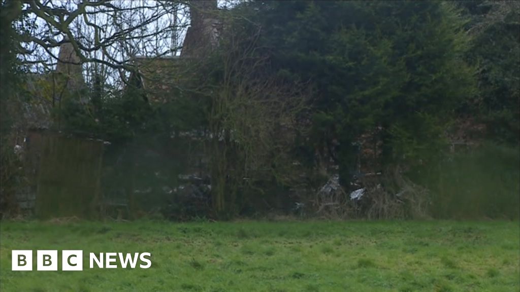 Fatal caravan fire in Lincolnshire 'started by faulty wood burner ...