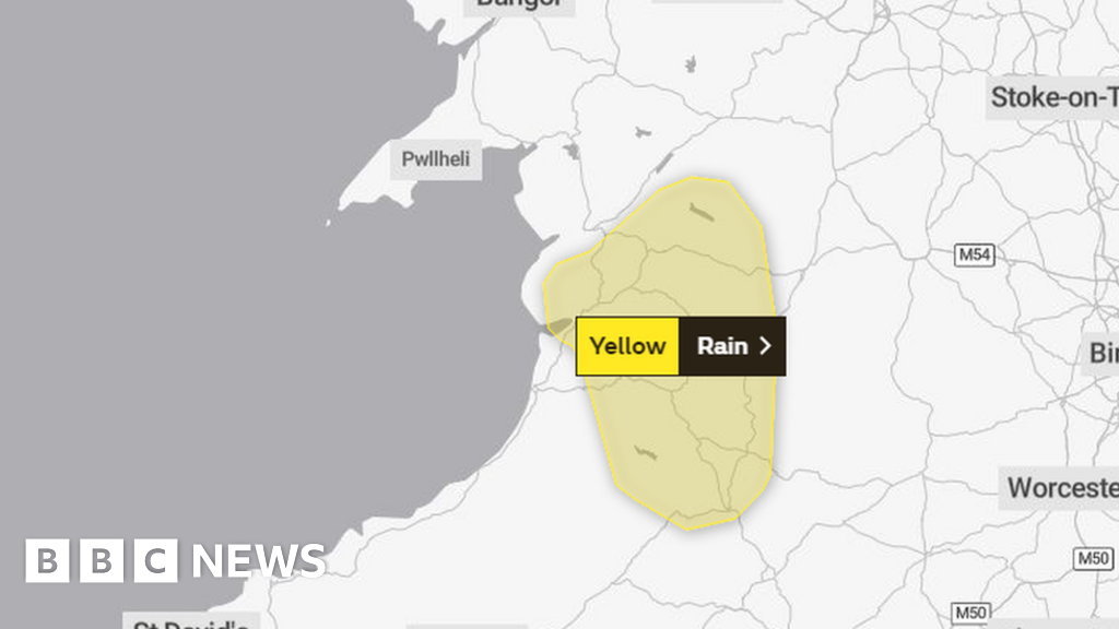 Weather warning for rain issued for mid Wales - BBC News