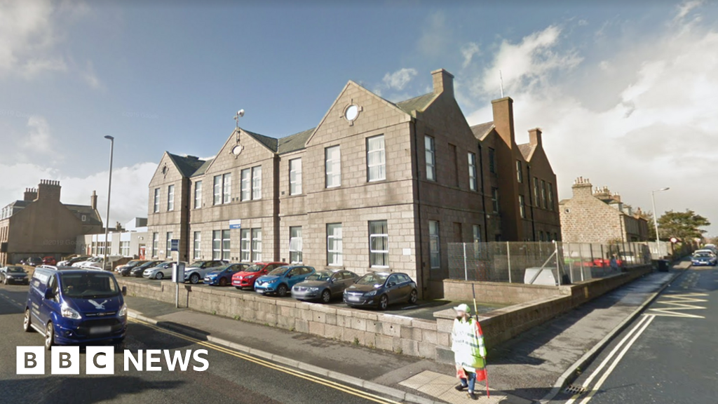 Coronavirus: Peterhead primary to reopen after two cases