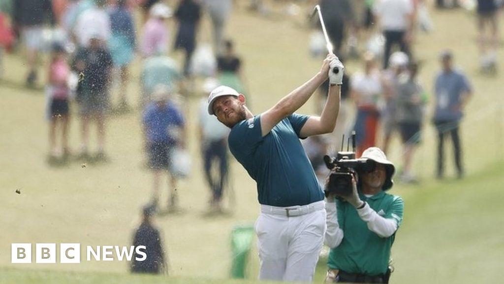Matthew McClean: NI amateur golfer relives US Masters glory - BBC News