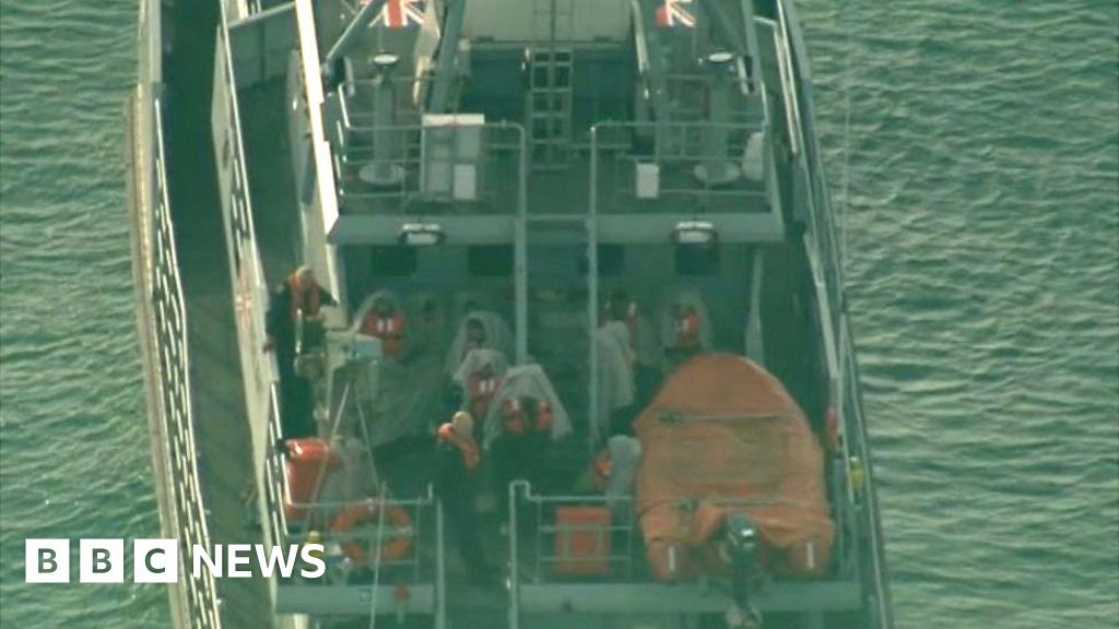 Migrants intercepted in English Channel