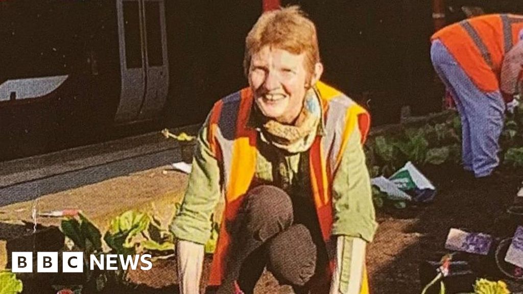 Tributes paid to 'extraordinary' former Bingley councillor
