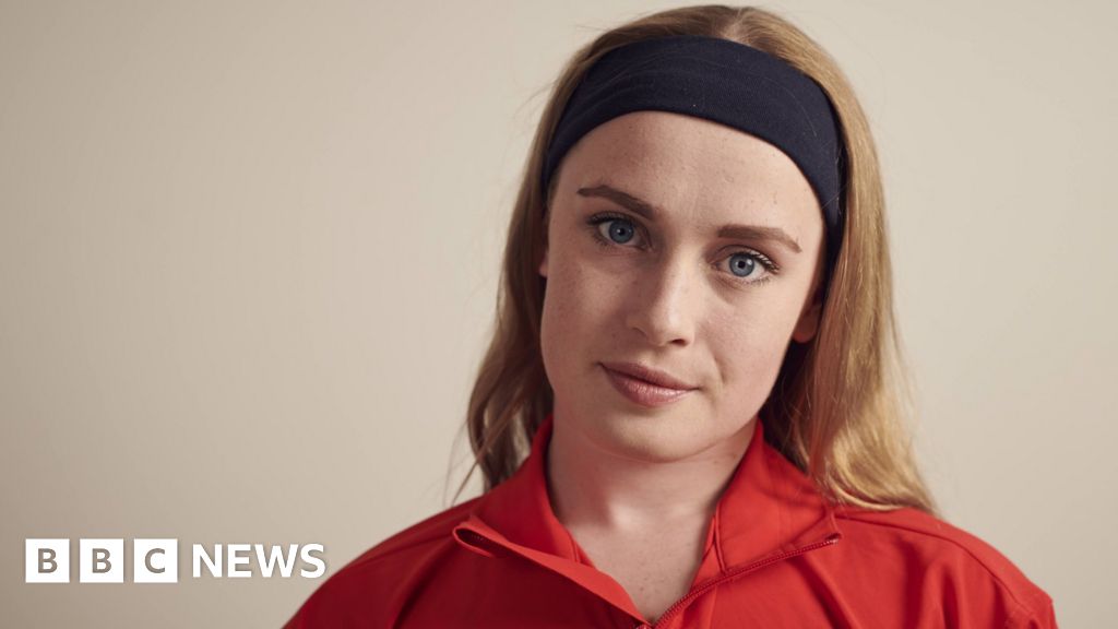 Paralympic gold medallist Ellie Robinson makes a literary splash