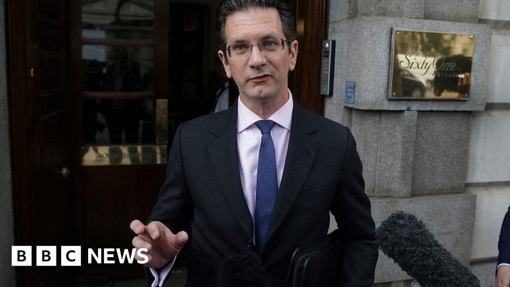 Brexit: Bid to block EU's Northern Ireland 'backstop'