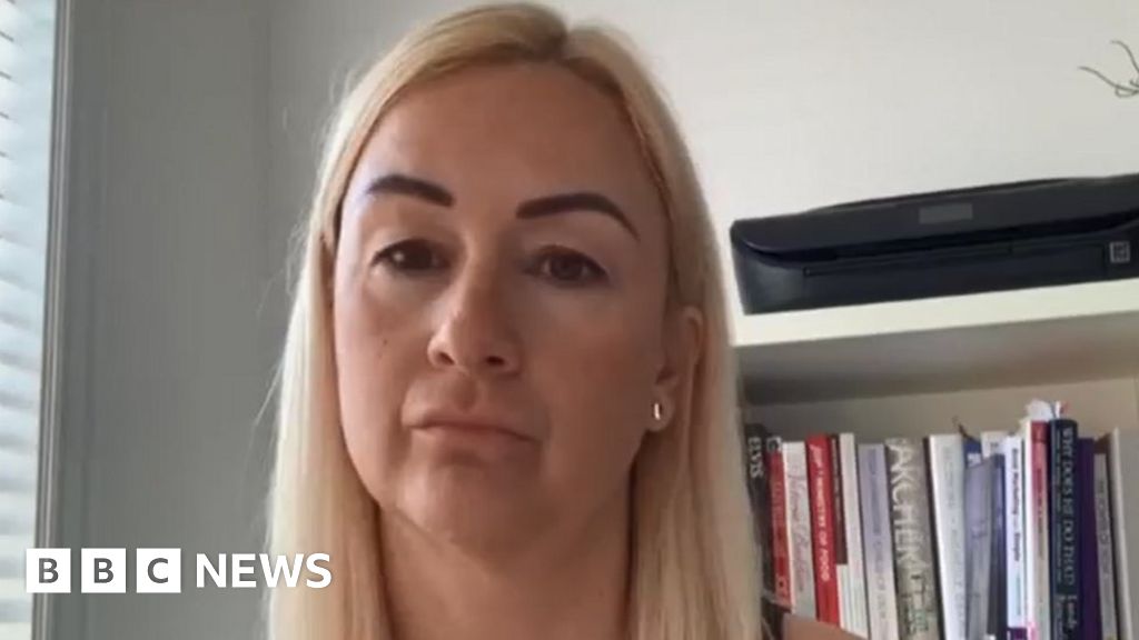 Greater Manchester Police domestic violence scheme 'dangerous' - BBC News
