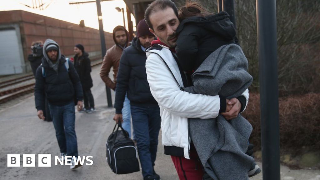 Denmark approves controversial migrant assets bill - BBC News