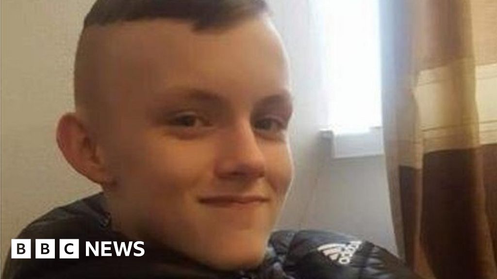 Stretford stabbing: Five murder arrests after boy, 16, dies