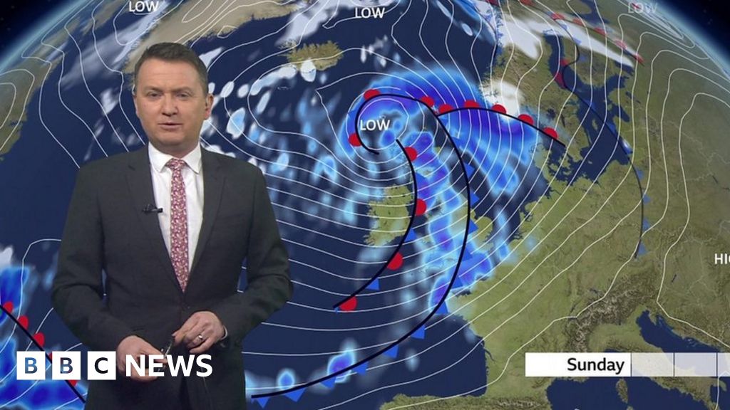 Storm Isha: Widespread warnings as system set to hit UK - BBC News