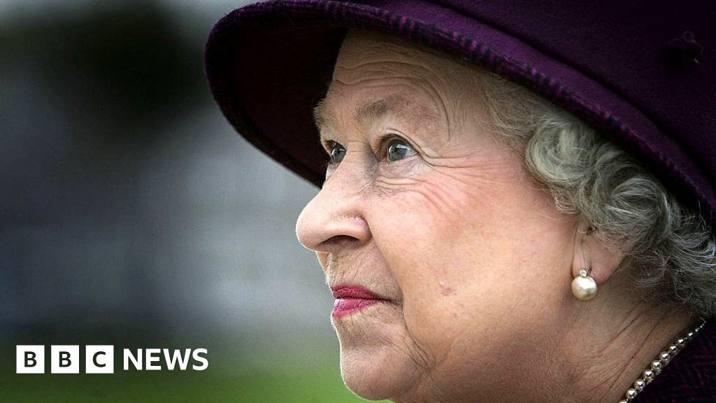 Pipers and silence to mark Scotland's moment of reflection | NEWSFeed GY