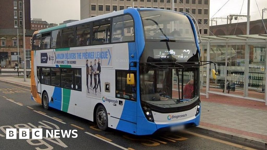 Greater Manchester buses: Rescue plan saves dozens of routes - BBC News