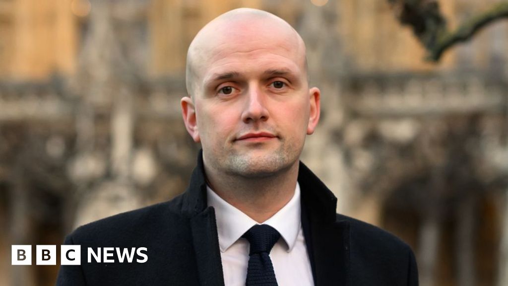 SNP announces frontbench reshuffle at Westminster - BBC News