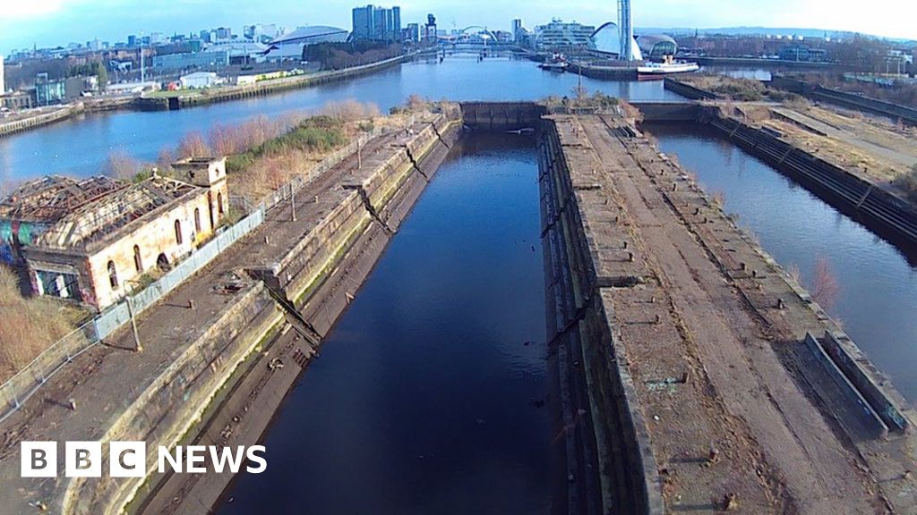 Govan dry dock restoration wins national award - BBC News