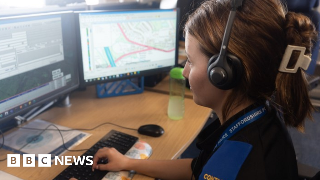 Demand forces Staffordshire Police to take on 30 extra call handlers