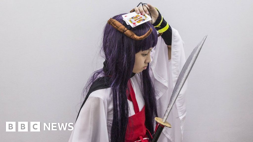 The cosplay kids of Myanmar - in pictures - BBC News