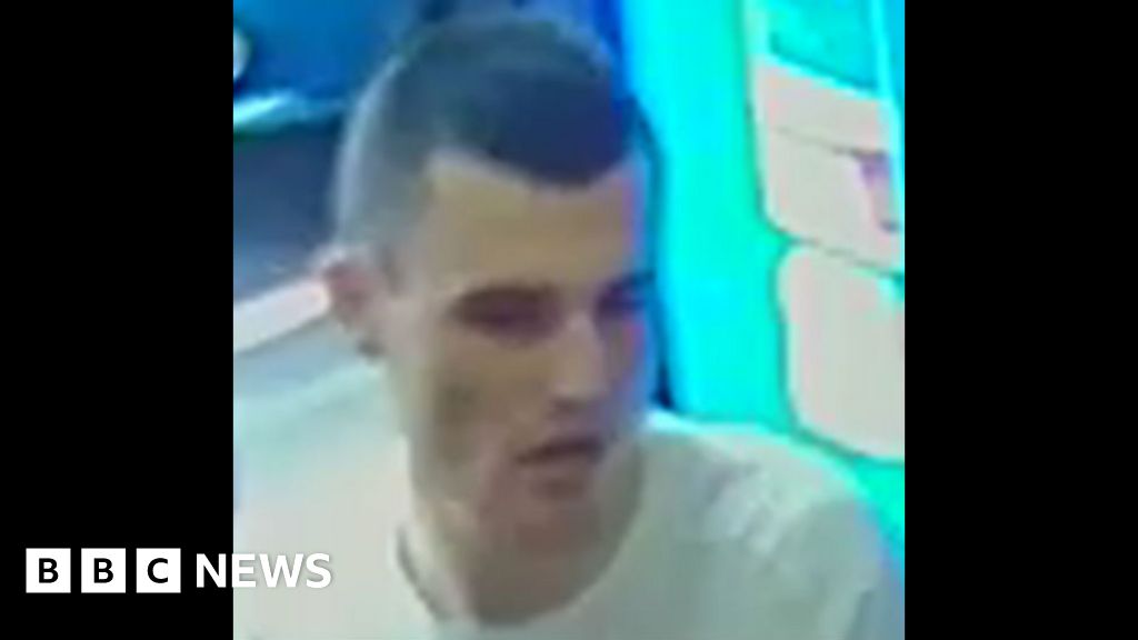 Cctv Appeal After Racially Motivated Incident In Glasgow Bbc News