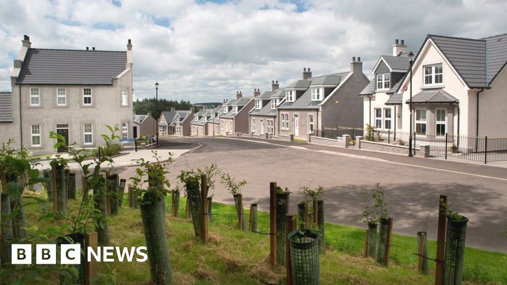 Barratt Developments unveils house-building plans - BBC News