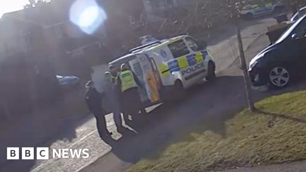 Bennylyn Burke: CCTV shows moment of Andrew Innes' arrest - BBC News