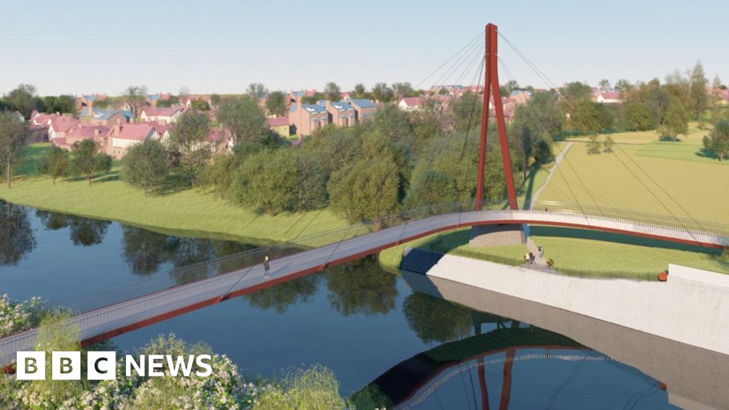 New walking and cycling bridge in Worcester approved - BBC News