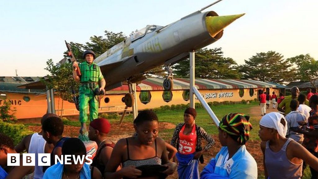 Netanyahu in Entebbe: A personal journey amid a diplomatic push - BBC News