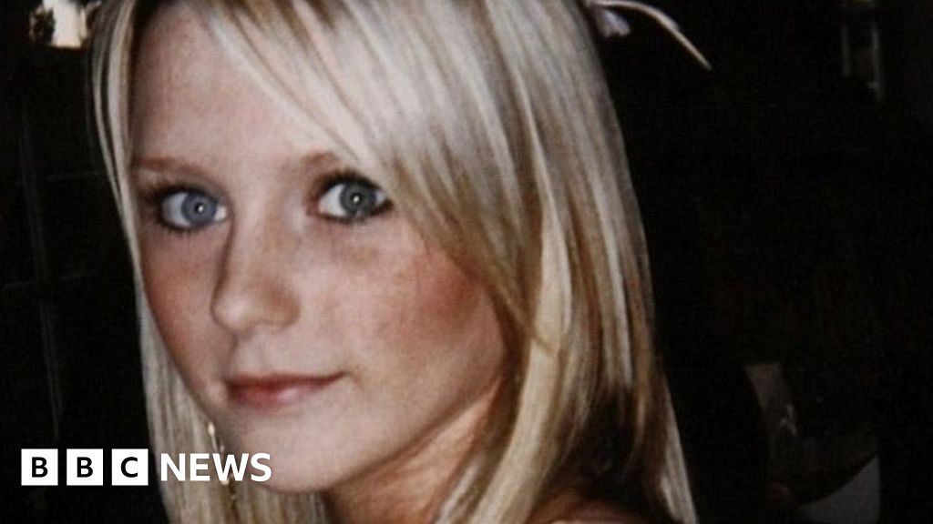 Sally Anne Bowman's remains 'exhumed after grave desecrated' - BBC News