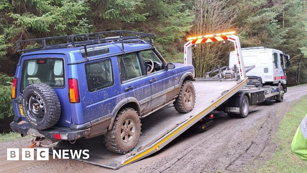 Three vehicles seized from illegal Slaley Woods drive - BBC News