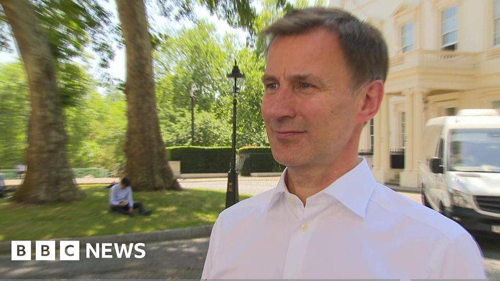 Jeremy Hunt: 'My remain vote was a hurdle we couldn't overcome' - BBC News