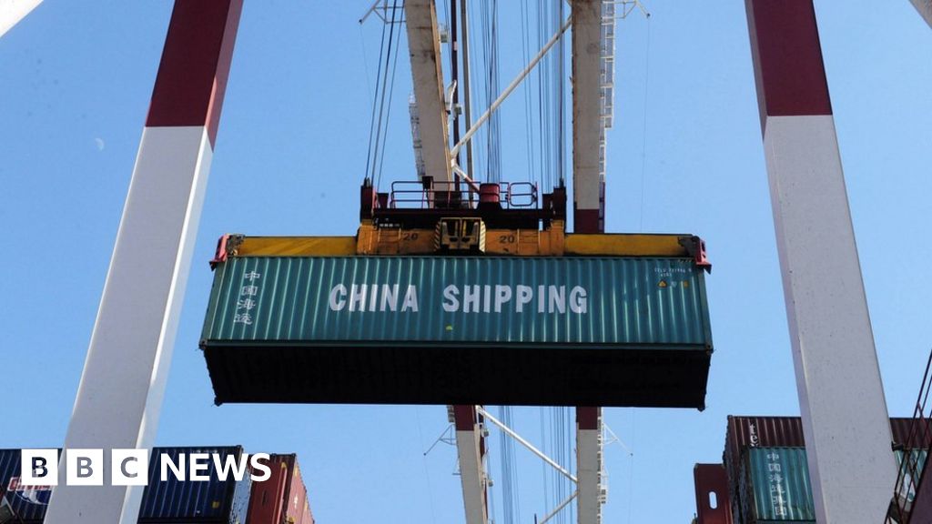 China trade activity beats expectations - BBC News