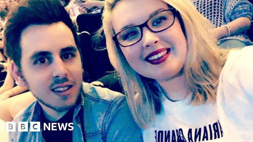 Manchester attack witness: 'I can still see it in slow motion' - BBC News